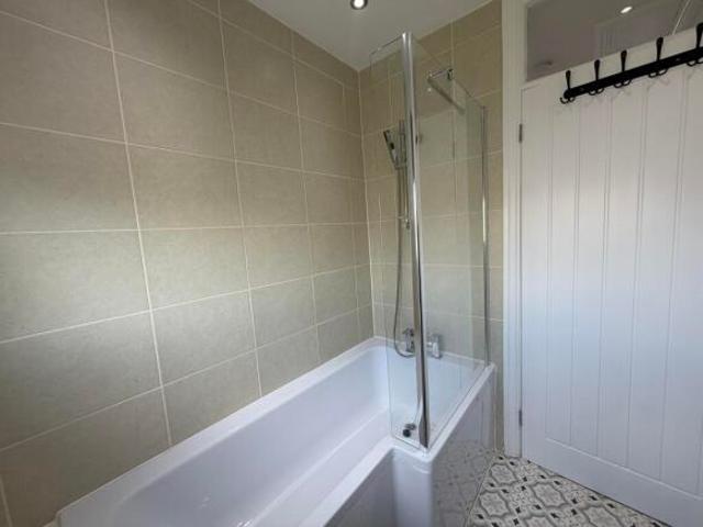 3 bedroom house for rent in Batsford Road, CV6