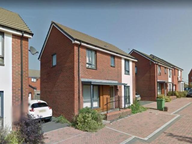 3 bedroom house for rent in Bartley Wilson Way, CF11