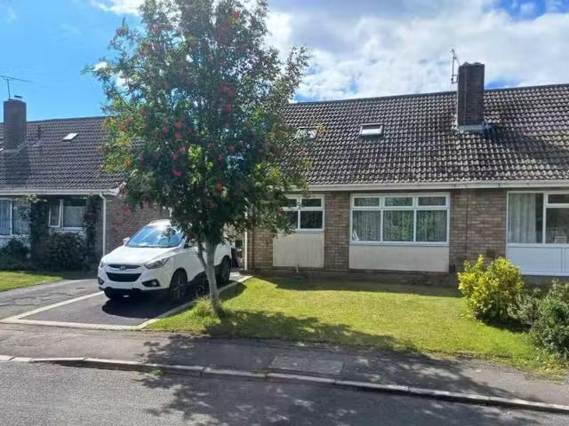 3 bedroom house for rent in Beech Leaze, Alveston, South Glou.