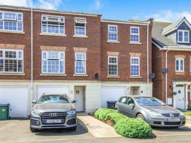 3 Bedroom House For Rent In Bentley