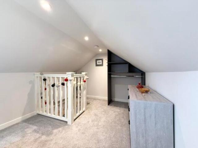 3 bedroom house for rent in Birkhill Avenue, Bishopbriggs, G64