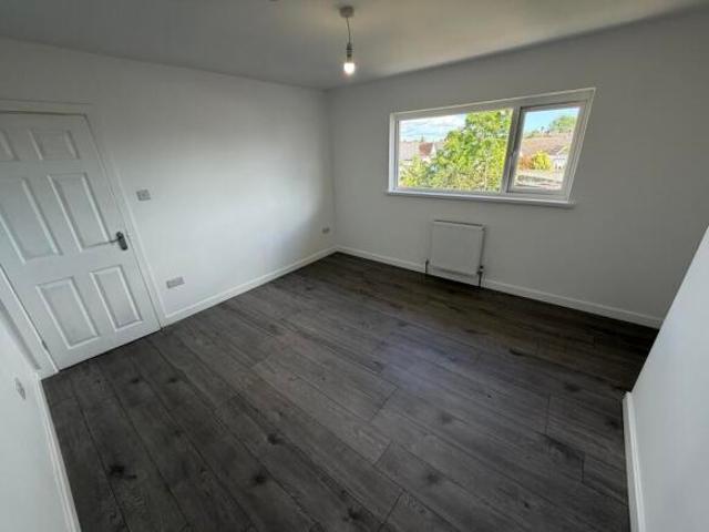 3 bedroom house for rent in Blackhill Road, Gorseinon, SA4