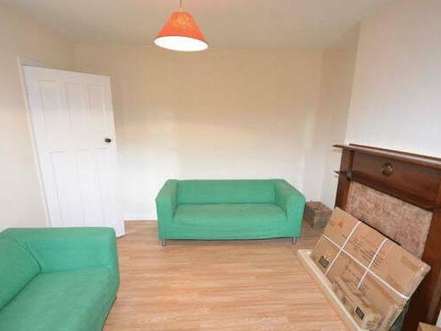 3 bedroom house for rent in Brudenell Road Leeds LS6