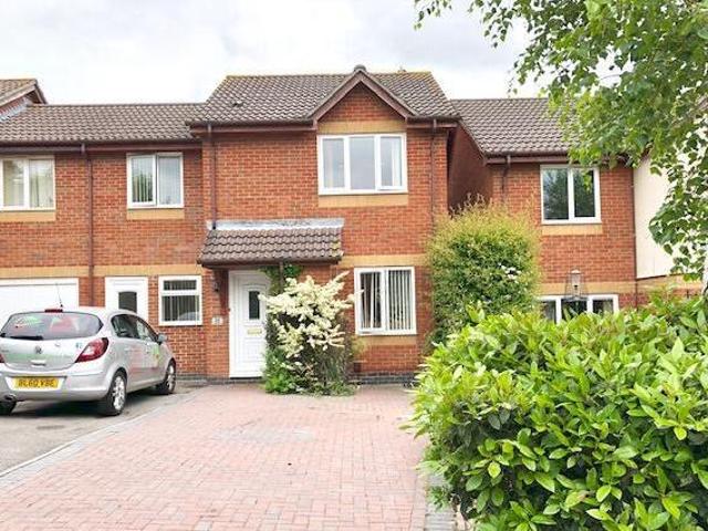 3 Bedroom House For Rent In Bradley Stoke