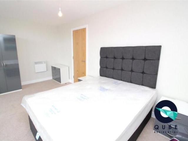 3 bedroom house for rent in Bridgewater Point, Dyer Street, Salford, Greater Manchester, M5