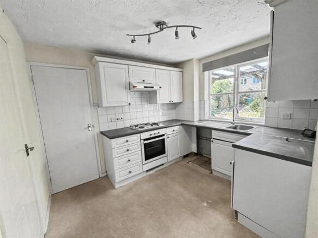 3 bedroom house for rent in Burnt House Road, Bath, BA2