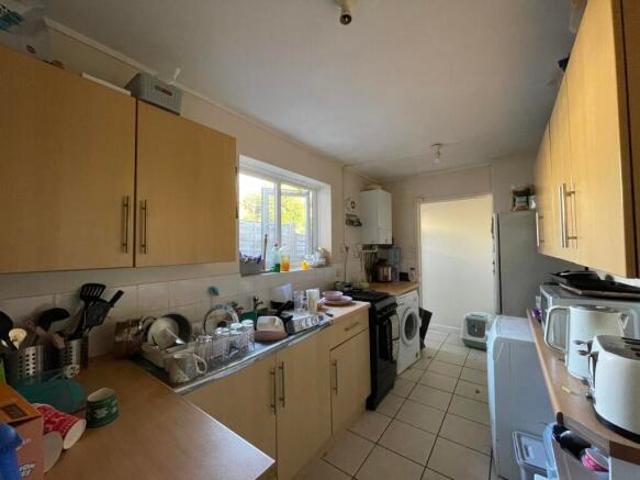 3 bedroom house for rent in Burton Road, Bedford Place, SO15