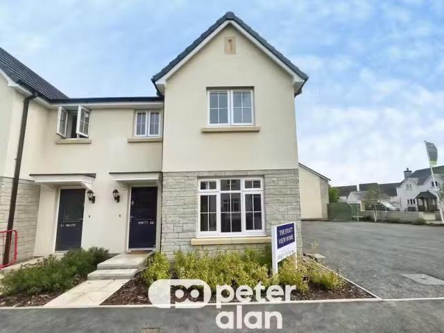 3 bedroom house for rent in Gerddi Tudor, CF71