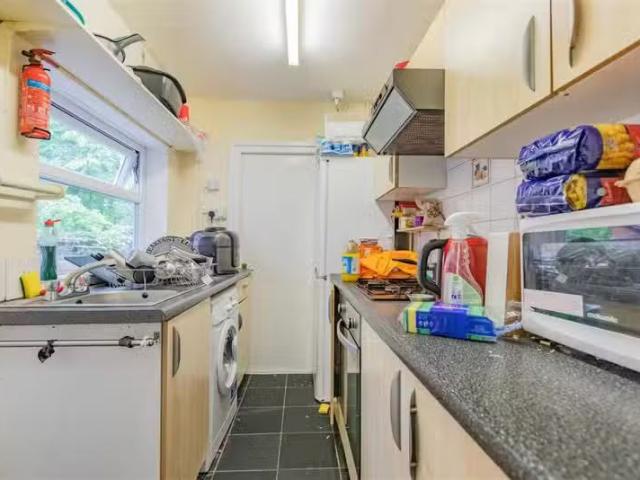 3 bedroom house for rent in Gleave Road, Selly Oak, Birmingham.