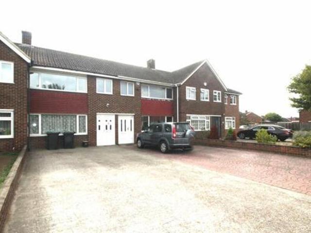 3 Bedroom House For Rent In Gravesend, Kent