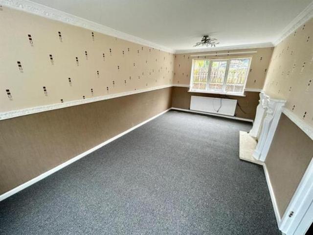 3 bedroom house for rent in Dawlands Close, Sheffield, S2
