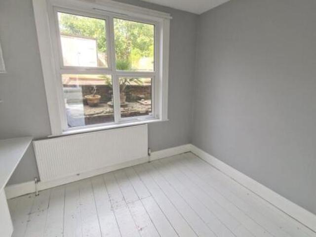 3 bedroom house for rent in Dawson Terrace, Brighton, BN2