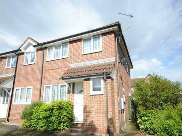 3 bedroom house for rent in Derwent Road Highwoods COLCHESTER CO4