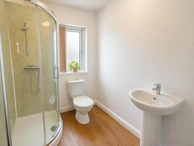 3 bedroom house for rent in Edmund Road, Sheffield, S2