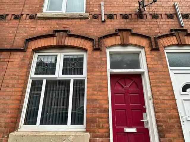3 bedroom house for rent in Eldon Road Copy, Edgbaston, West.