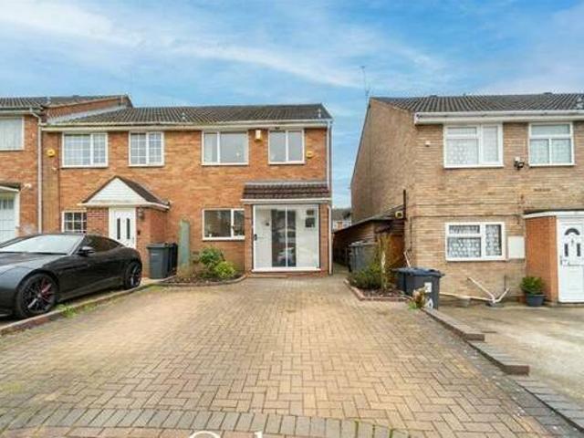 3 bedroom house for rent in Falkland Croft Birmingham B30