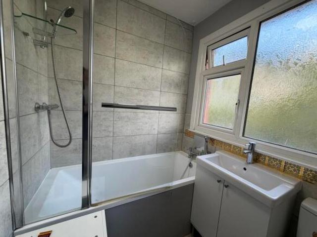 3 bedroom house for rent in Farren Road, CV2