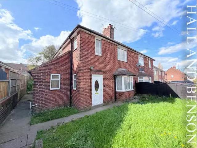 3 bedroom house for rent in Firs Avenue, Alfreton, DE55