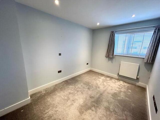 3 bedroom house for rent in Francis Street, Cardiff Bay, CF11