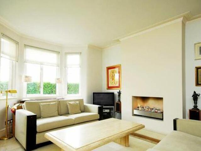 3 Bedroom House For Rent In Fulham Broadway, London