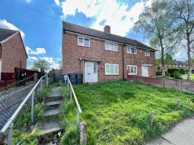 3 bedroom house for rent in Kitwell Lane, B32
