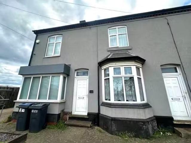 3 bedroom house for rent in Kings Road, Tyseley B11