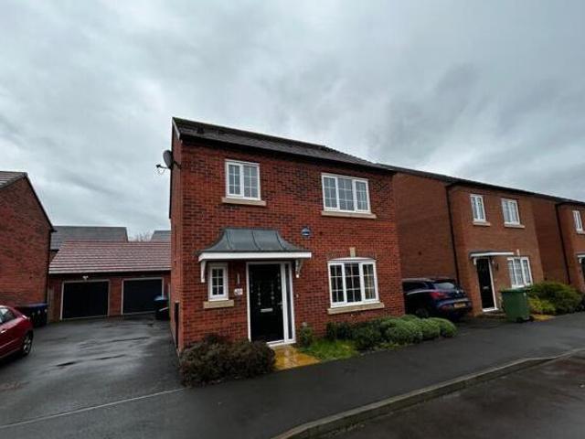 3 Bedroom House For Rent In Houlton