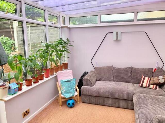 3 bedroom house for rent in Holtdale Avenue, LEEDS, LS16