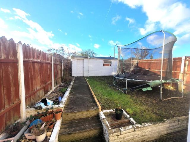 3 bedroom house for rent in Hatton Avenue, SLOUGH, SL2
