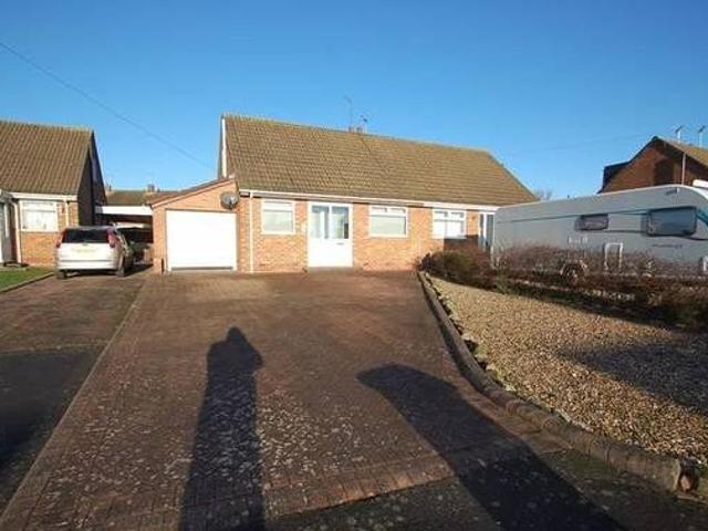 3 bedroom house for rent in Hall Road Rolleston On Dove Burton upon Trent Staffordshire DE13 9BY