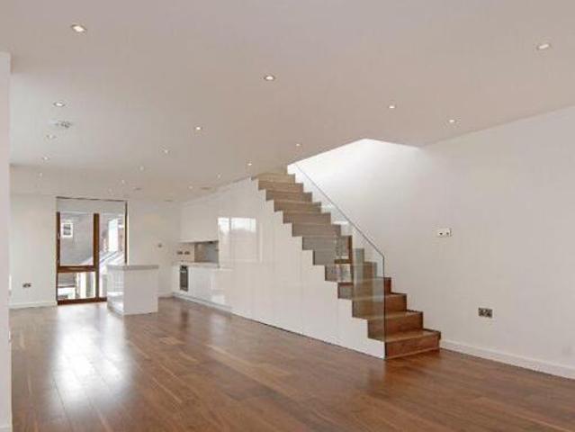3 Bedroom House For Rent In Hampstead