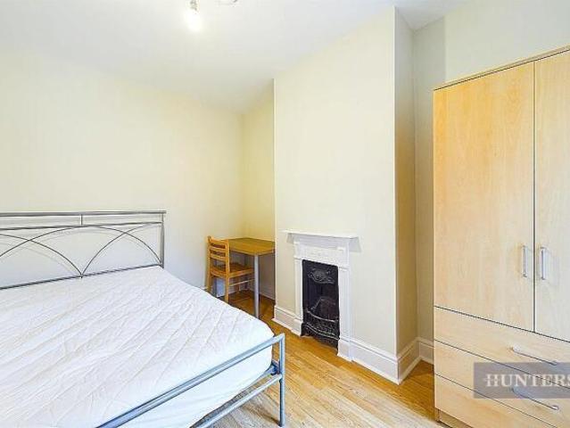 3 bedroom house for rent in Handel Terrace, Southampton, SO15
