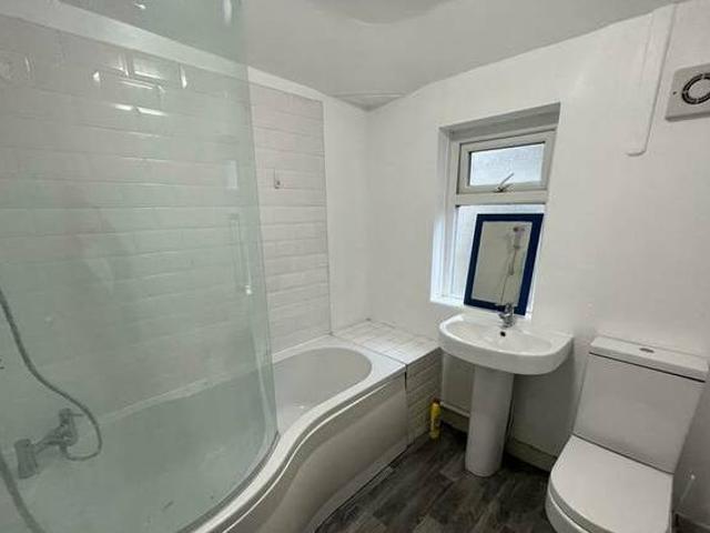 3 bedroom house for rent in Harborne Lane Harborne BIRMINGHAM B17