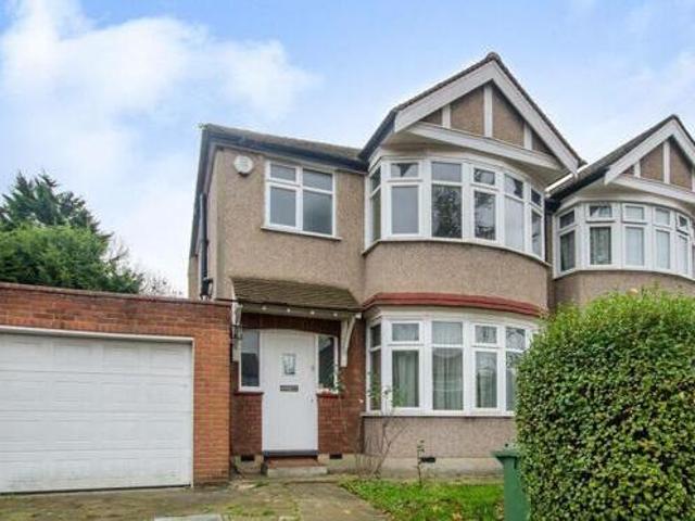 3 Bedroom House For Rent In Harrow