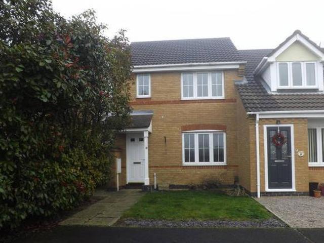 3 bedroom house for rent in Headingley Close Coalville LE67