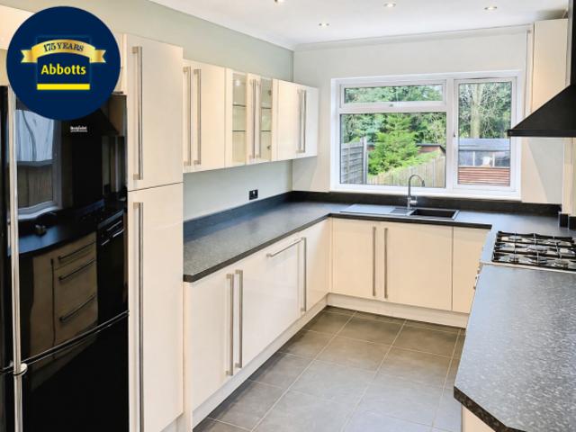 3 bedroom house for rent in Henry Road, Chelmsford, CM1