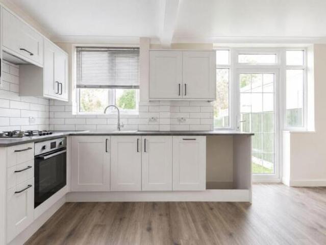 3 bedroom house for rent in Higgins Lane, Quinton, B32