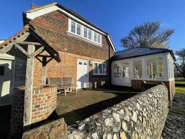 3 bedroom house for rent in Hill House Farm, Bladbean, Elham, Kent CT4 6LU, CT4