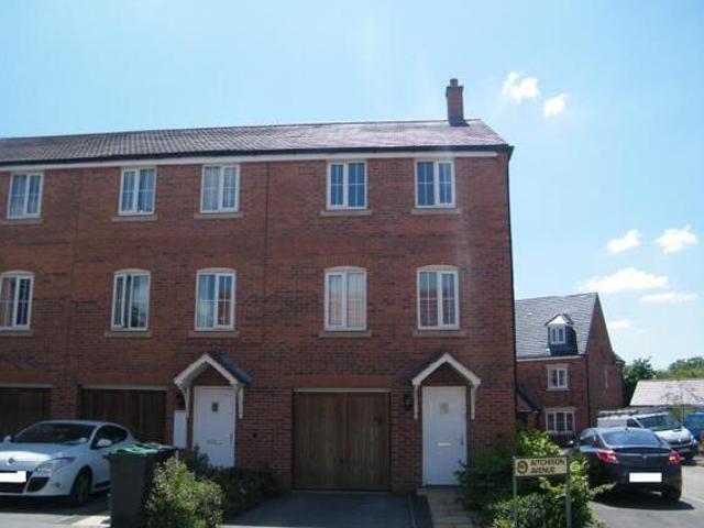 3 Bedroom House For Rent In Hucknall