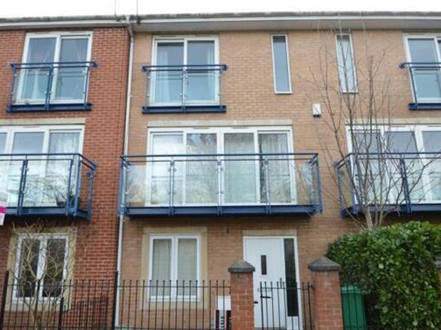 3 Bedroom House For Rent In Hulme