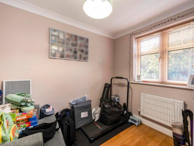 3 bedroom house for rent in Oakdene Road, Southsea, PO4