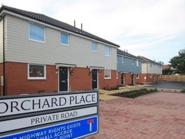 3 bedroom house for rent in Orchard Place ClactonOnSea CO15