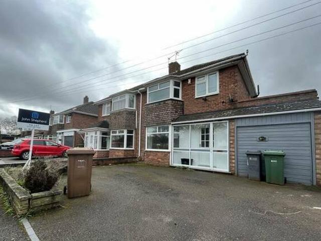 3 bedroom house for rent in Lode Lane Solihull B91