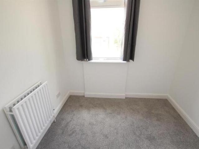 3 bedroom house for rent in Longueville Court, Northampton, NN3