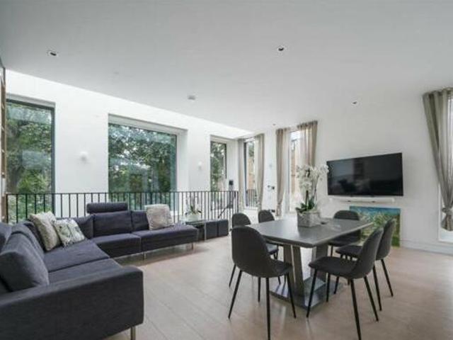 3 Bedroom House For Rent In London