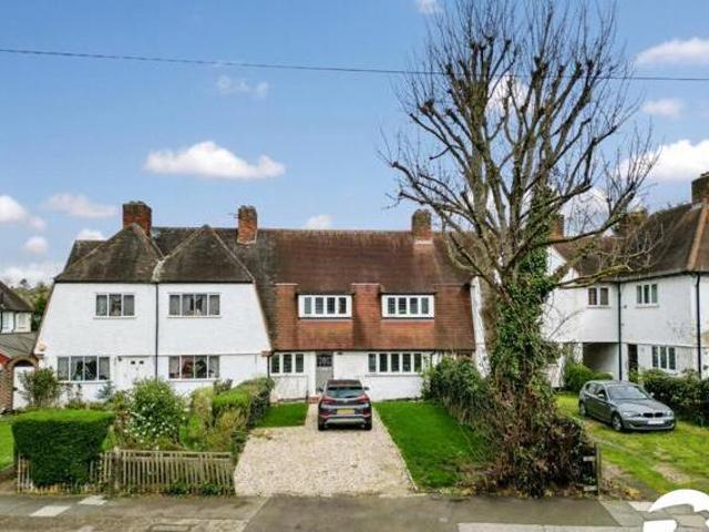 3 Bedroom House For Rent In London