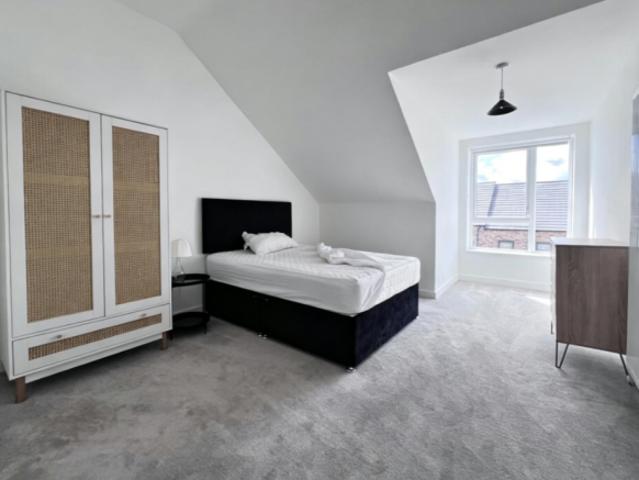 3 bedroom house for rent in Lanchester Close, Birmingham, B12