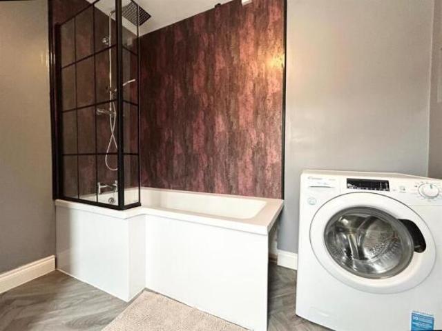 3 bedroom house for rent in Lynton Road, Bristol, BS3