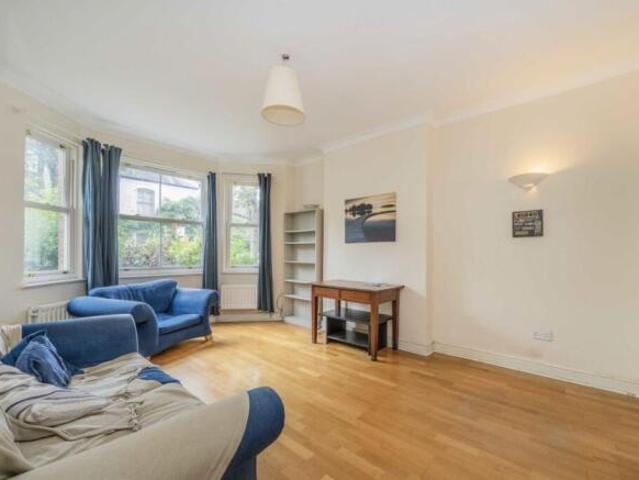 3 bedroom house for rent in, Montefiore Street, SW8