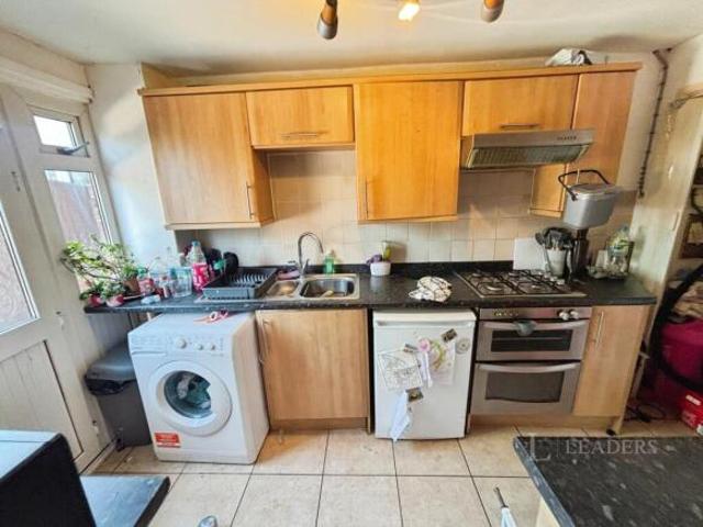 3 bedroom house for rent in Moorside Crescent, Sinfin, Derby, DE24